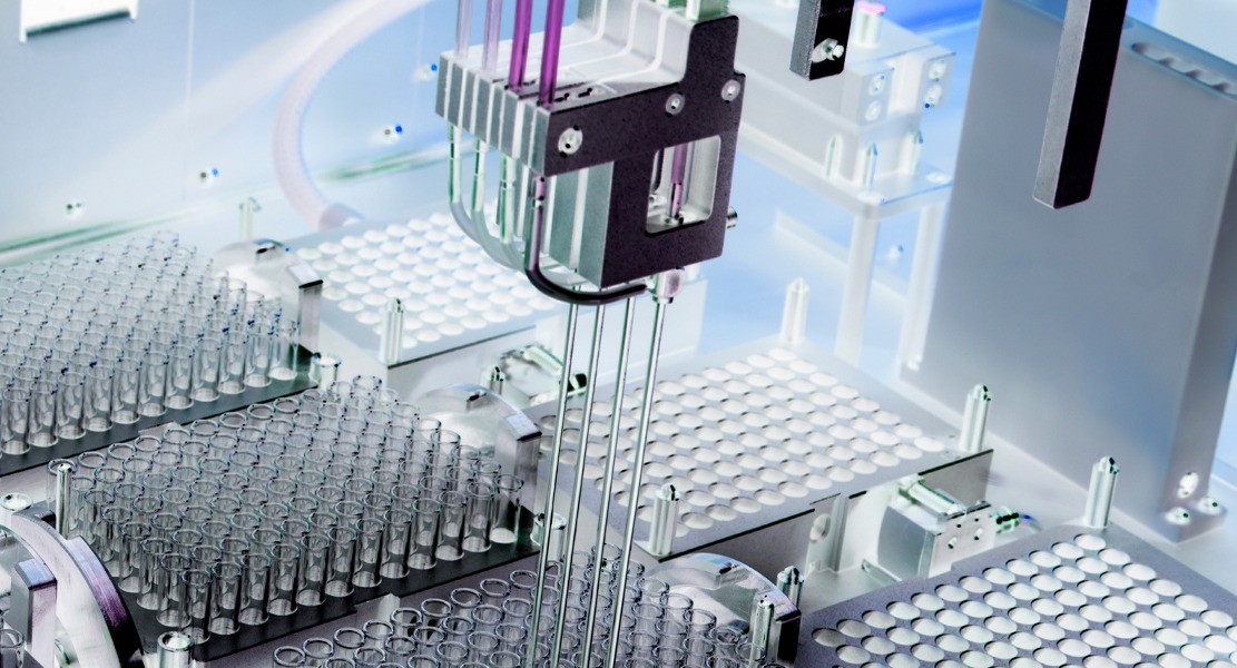 Customized Robotic Solutions for Lab Automation