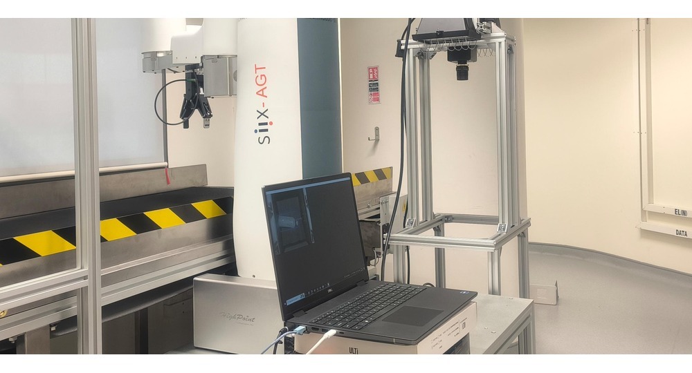 Efficient Plastic Sorting with AI and Hyperspectral Camera